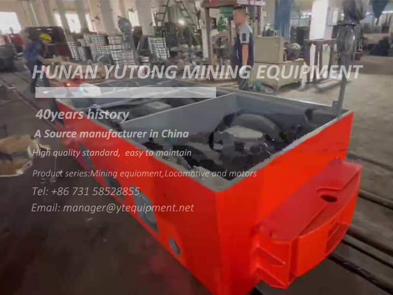 Remote control battery locomotive factory test