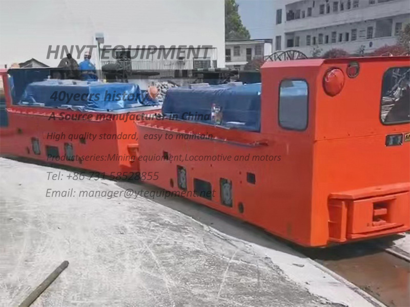 What types of battery electric locomotives are there?